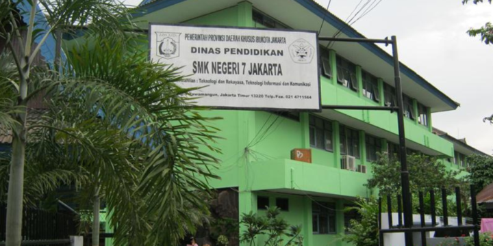 Review SMK Negeri 7 Jakarta - Majalah Sunday