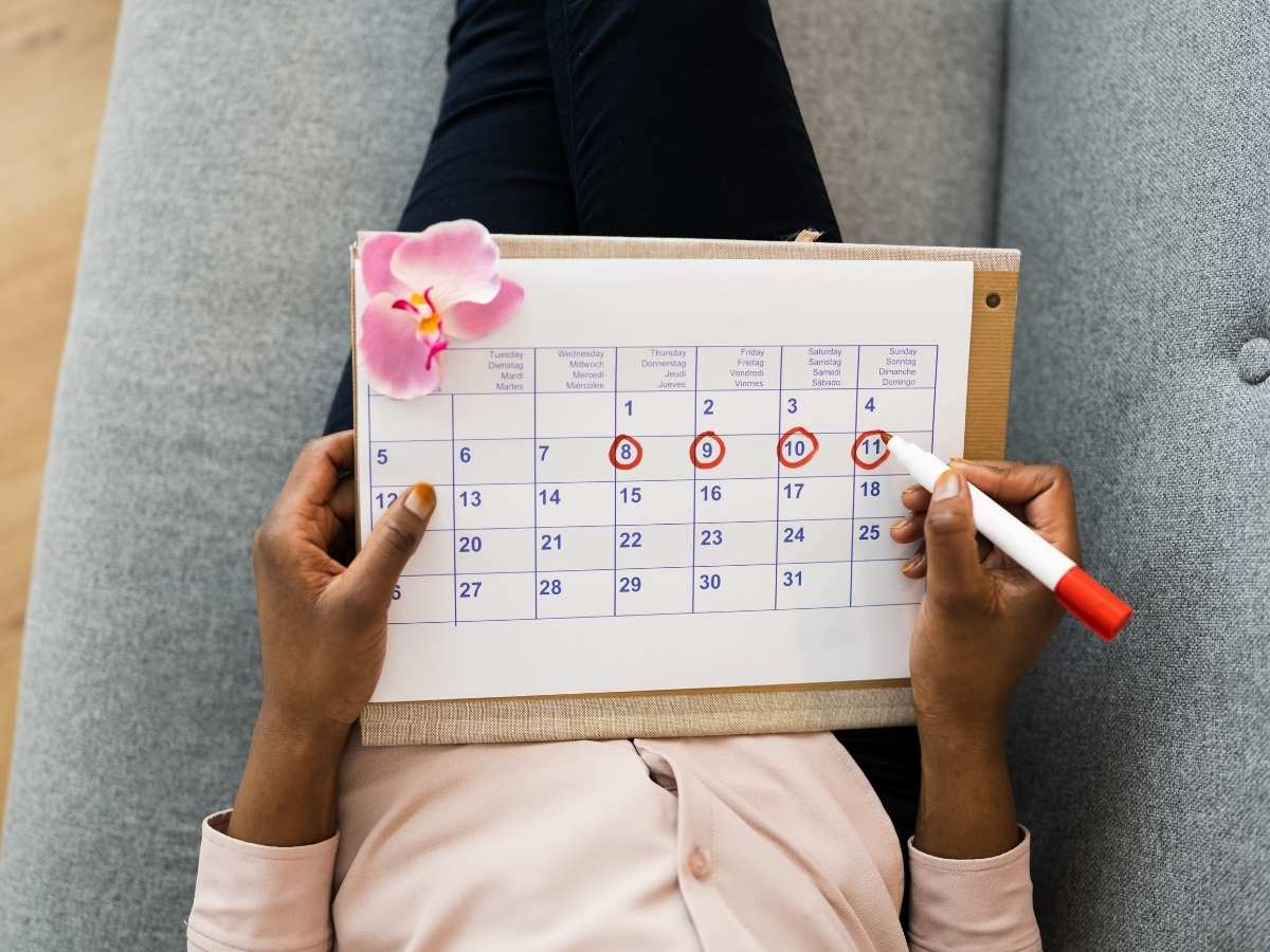 Menstrual Synchrony, Mitos atau Fakta? - Majalah Sunday